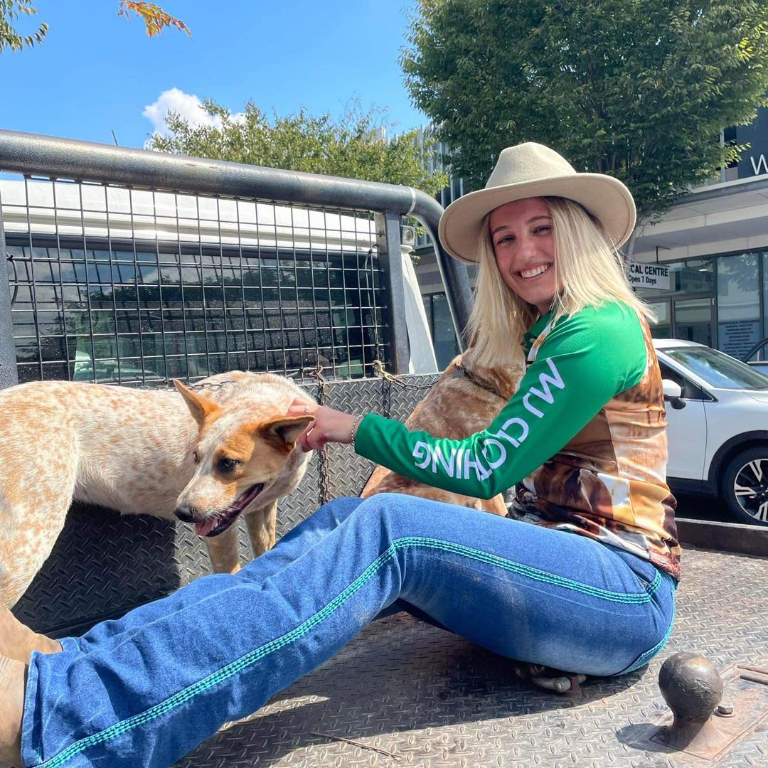 Ladies Shirts – MJ Clothing